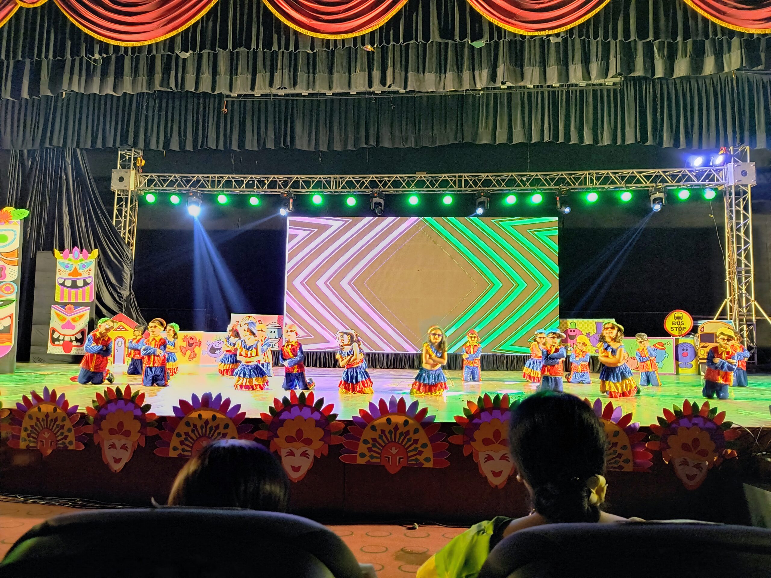 Stage Decoration For School Function